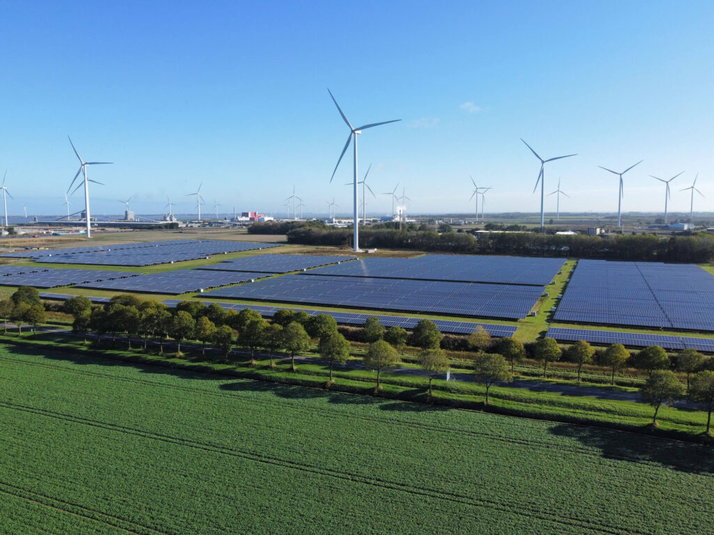 How Does a Distribution Grid Work?