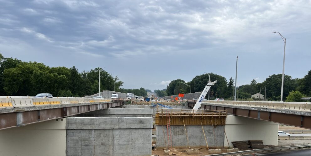 Reconstructing Congested Turnpike Corridor Under Live Traffic ...
